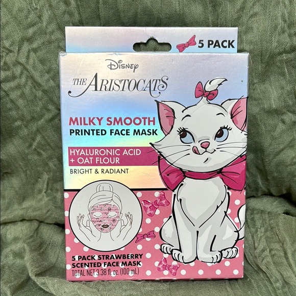 Disney | Makeup | Disney The Aristocats Marie Milky Smooth Face Mask ...